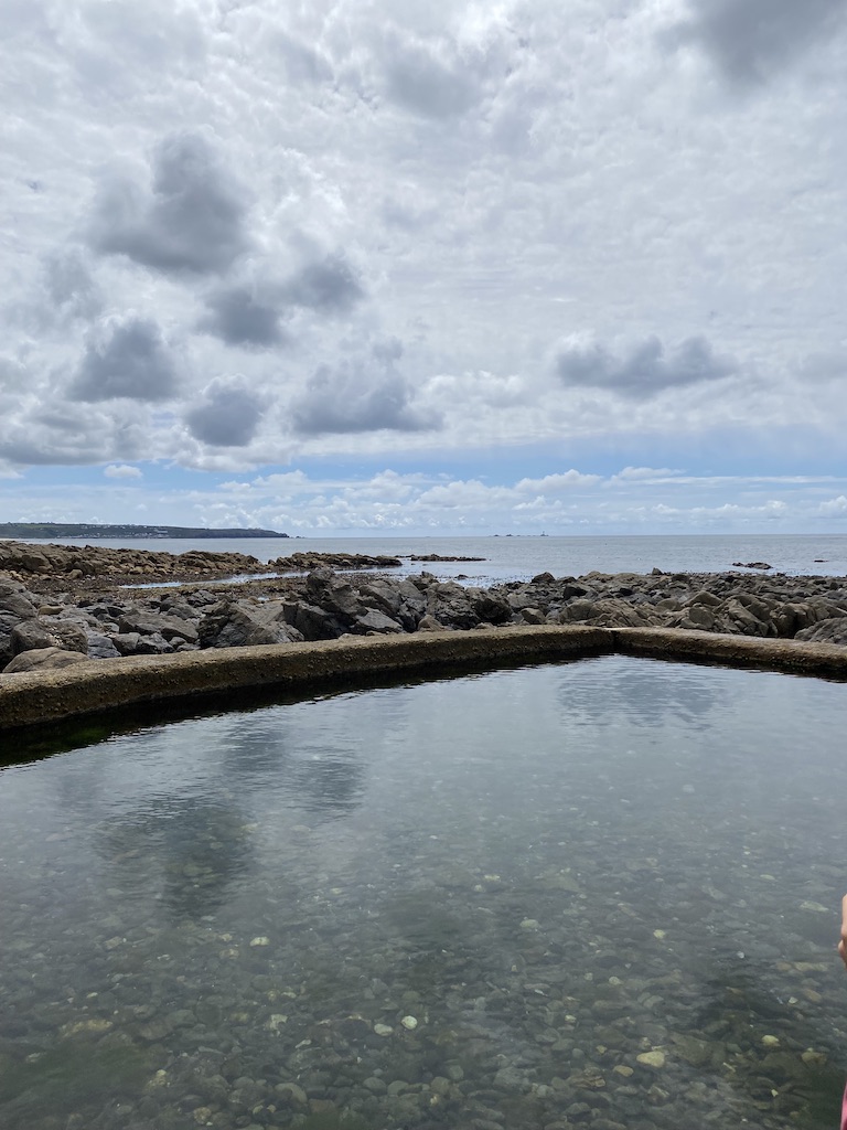 The complete guide to visiting Priest Cove, Cornwall – In Search of ...